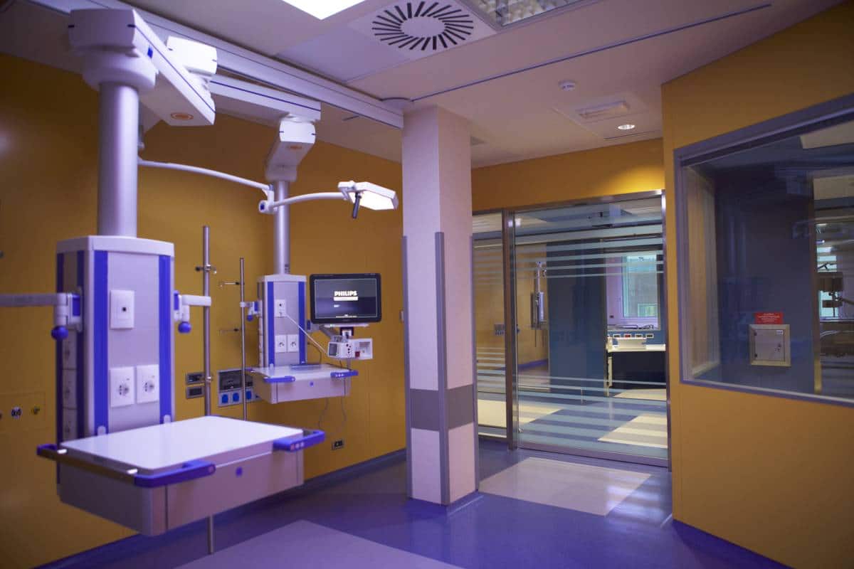 New intensive care unit Clinica Villa Maria Cecilia Cotignola - Operamed